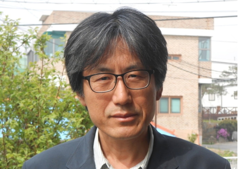 Poems by Korean poet Mr. Bak, Yong Ha - Polis Magazino