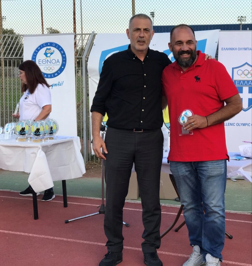 Ο ΔΗΜΑΡΧΟΣ ΠΕΙΡΑΙΑ ΓΙΑΝΝΗΣ ΜΩΡΑΛΗΣ ΣΤΗΝ ΕΚΔΗΛΩΣΗ ΤΟΥ ΕΘΝΙΚΟΥ ΑΘΛΗΤΙΚΟΥ ...