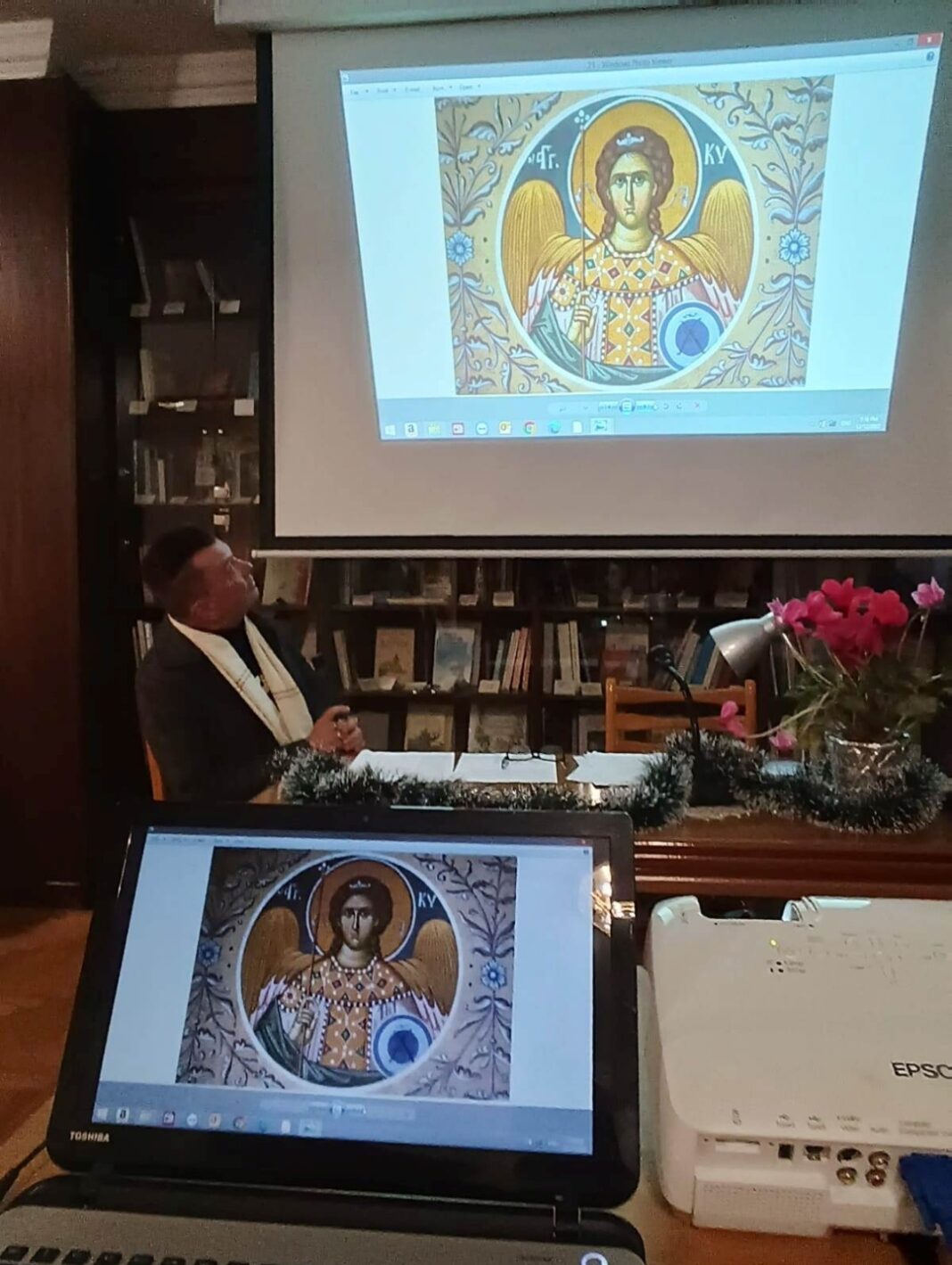 Η ομιλία του Κώστα Ευαγγελάτου για τη ζωή και το έργο του Φώτη ...